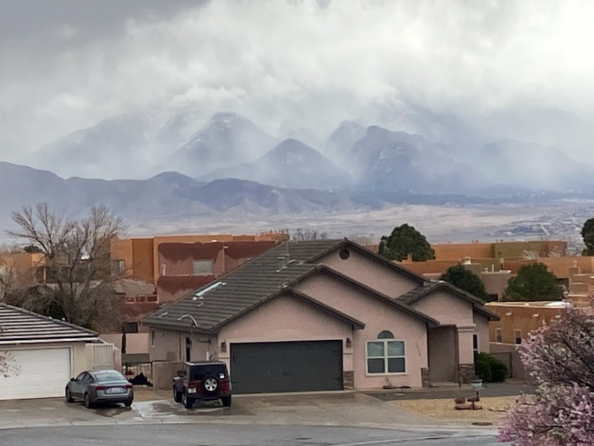 Christmas Letter 2024 from the Gray Nomad - Ian Dexter Palmer Ph.D